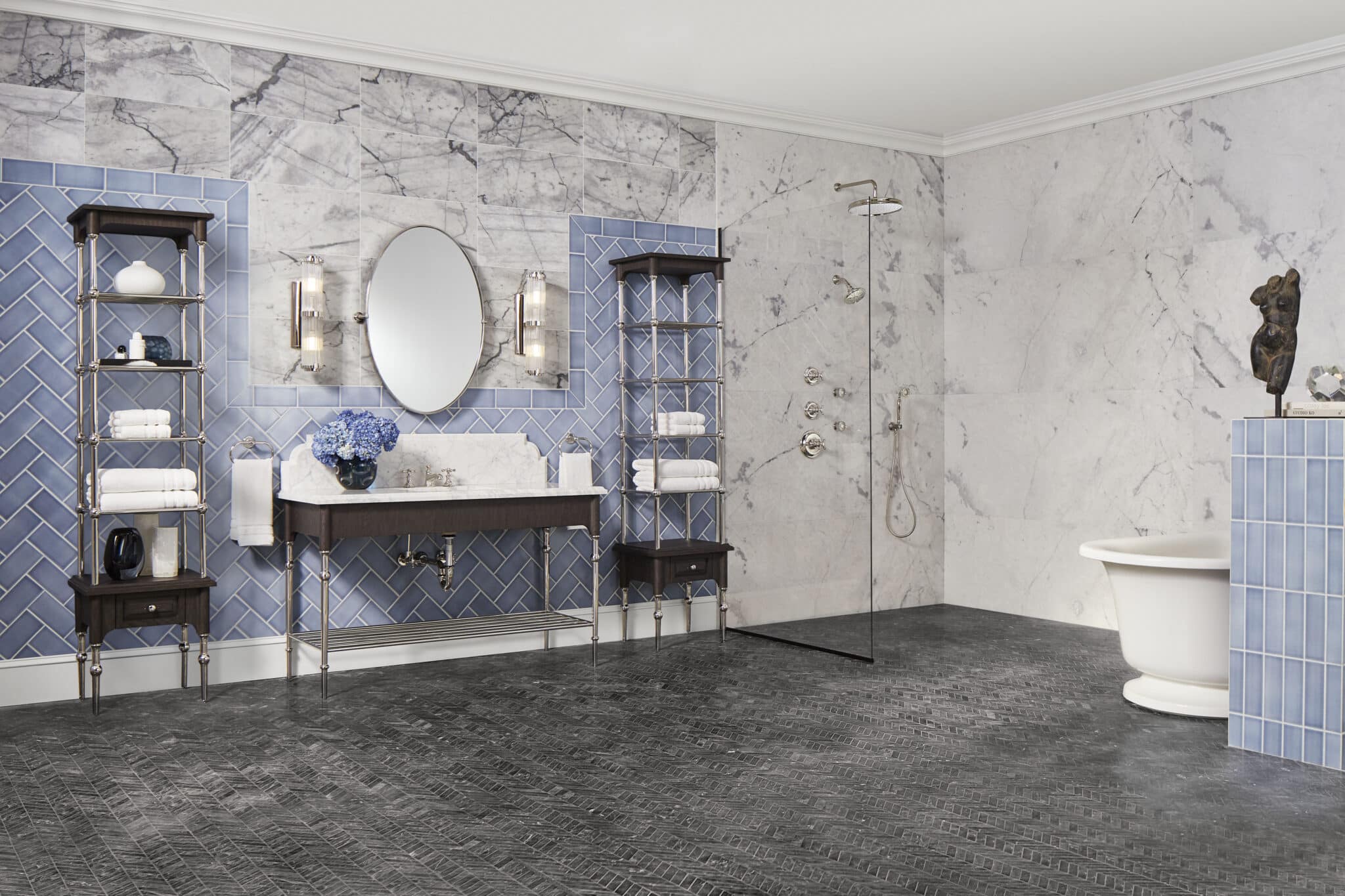 18 Timeless Doorless Showers to Enhance Your Bathing Experience - Onelmon